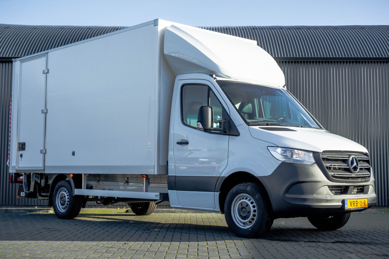 Ontdek de carrosserievorm: Bakwagens - Andriessen Bedrijfswagens